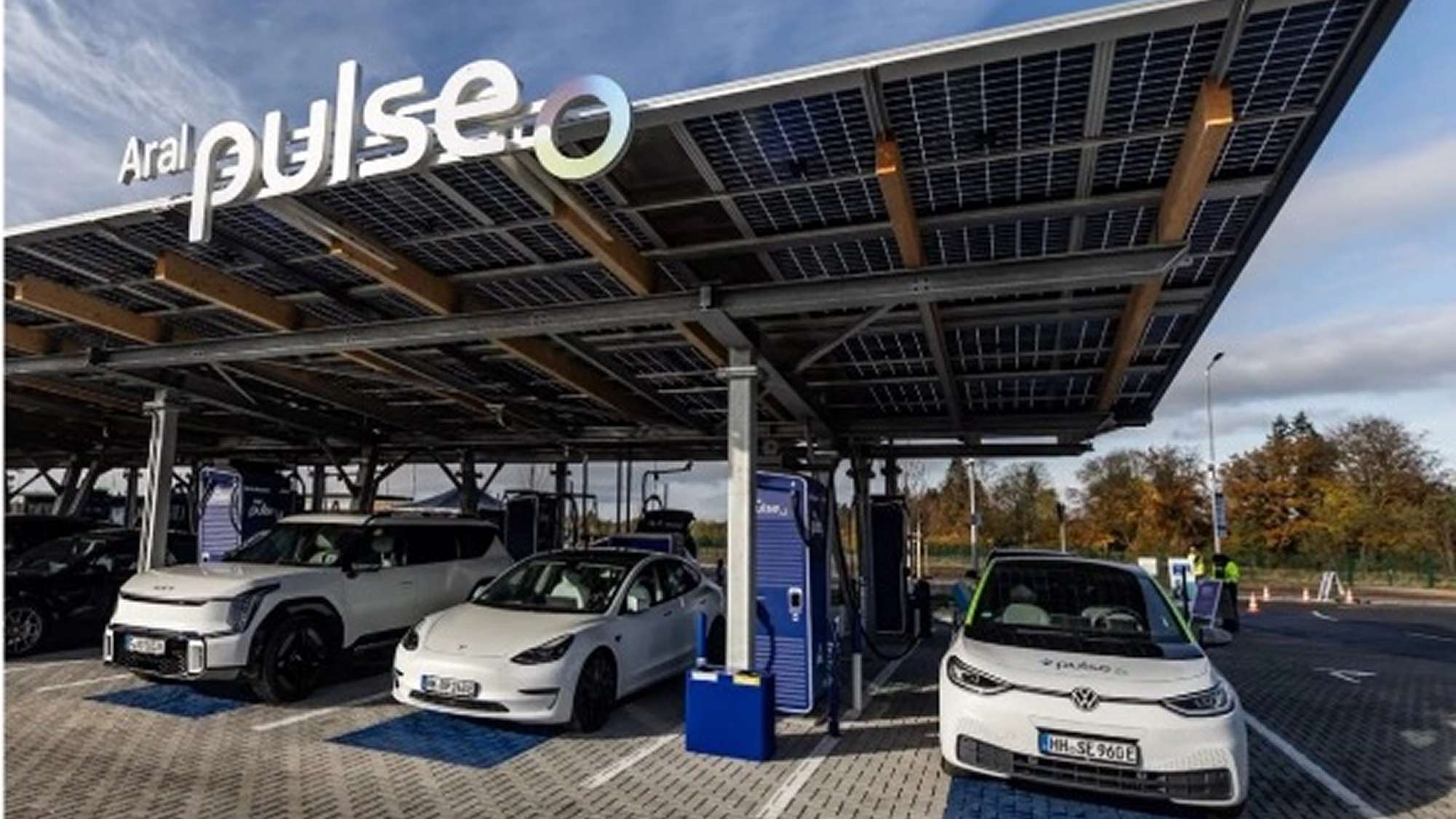 Ladesäulen Standorte gesucht