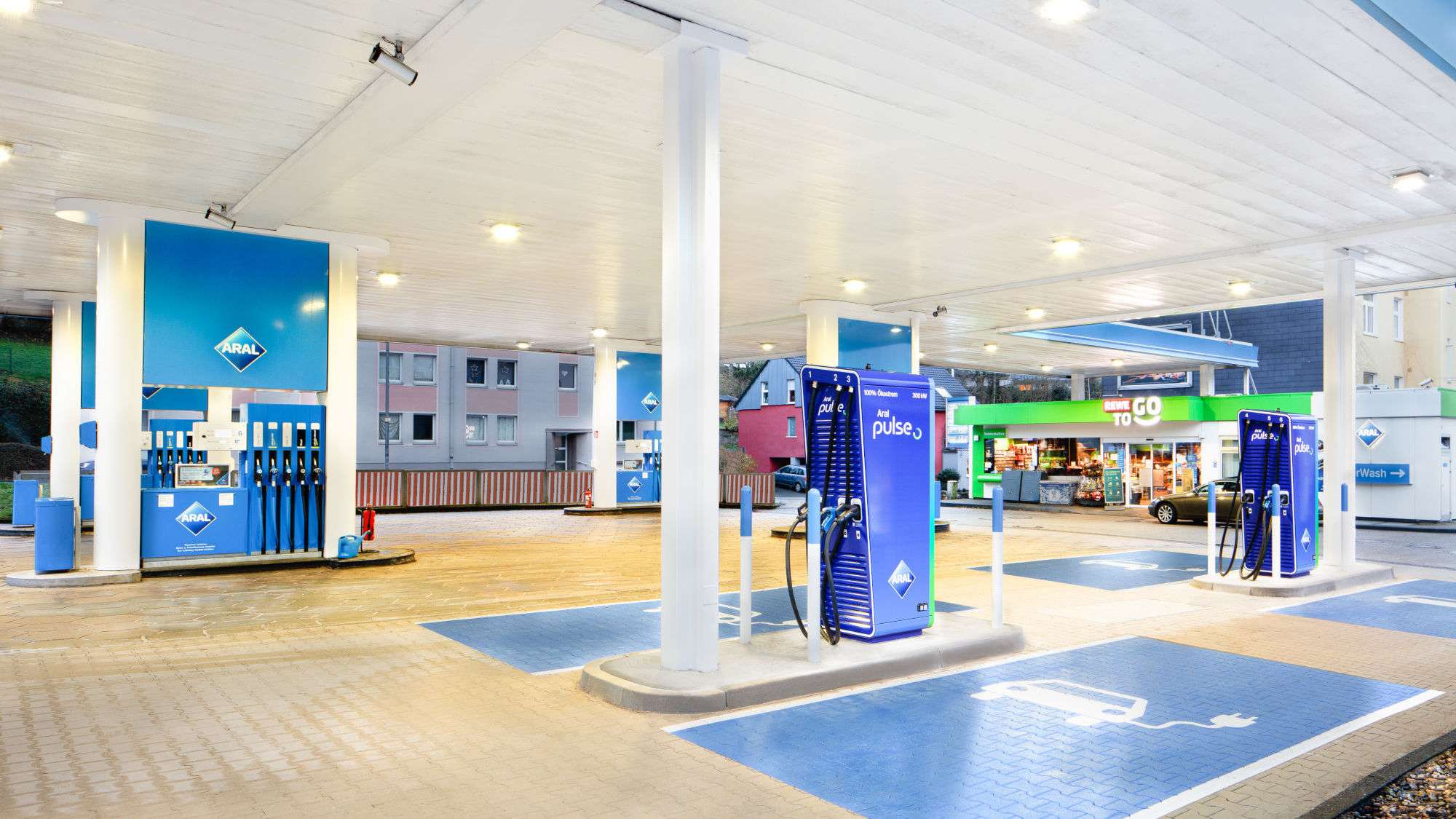 BMW Group und Daimler Mobility forcieren mit bp als Partner den Wandel ...